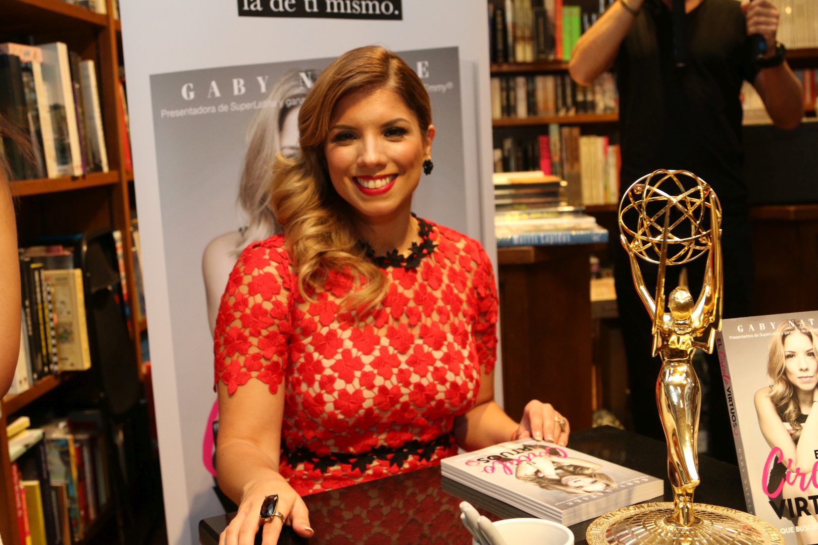 ECVBookLaunch111 – Gabriela Natale